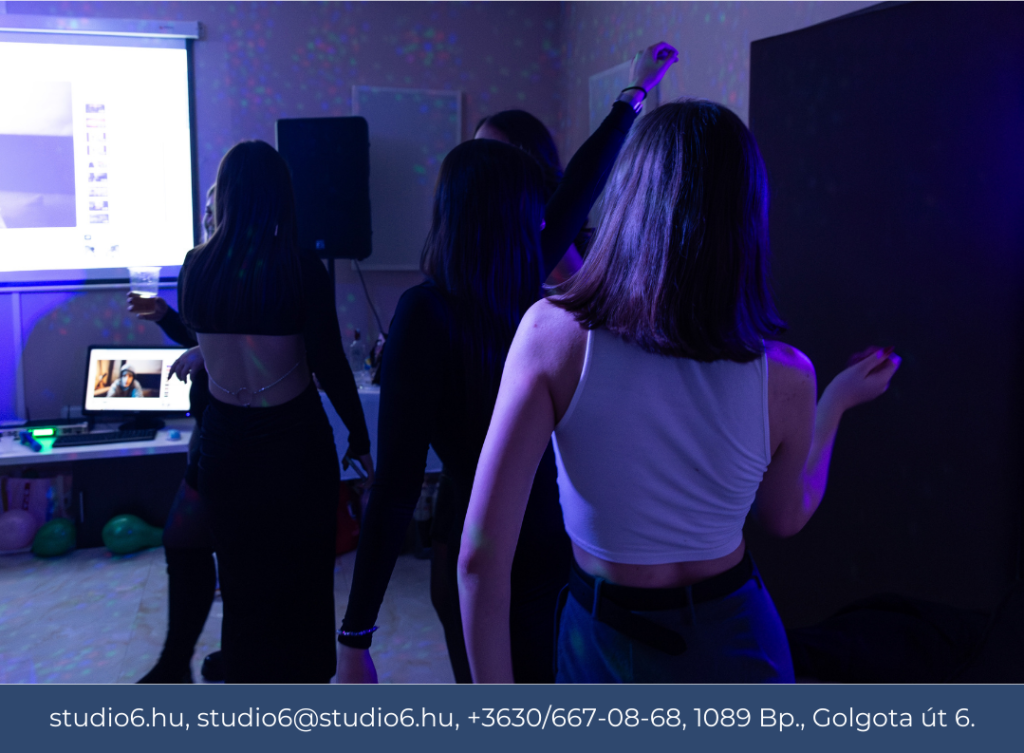What is a party room? - Studio 6